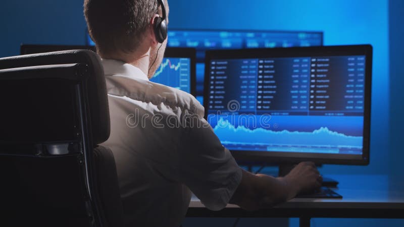 Broker Works in Office Using Workstation and Analysis Technology ...