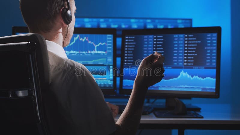 Broker Works in Office Using Workstation and Analysis Technology ...