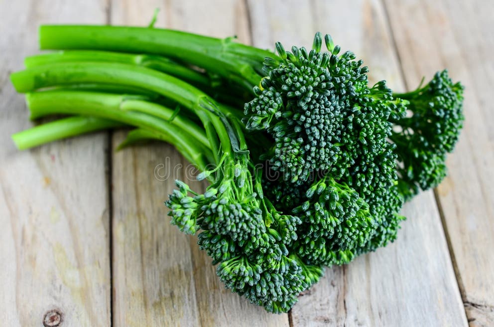 Brokuły obraz stock. Obraz złożonej z uprawy, flanca - 64466943