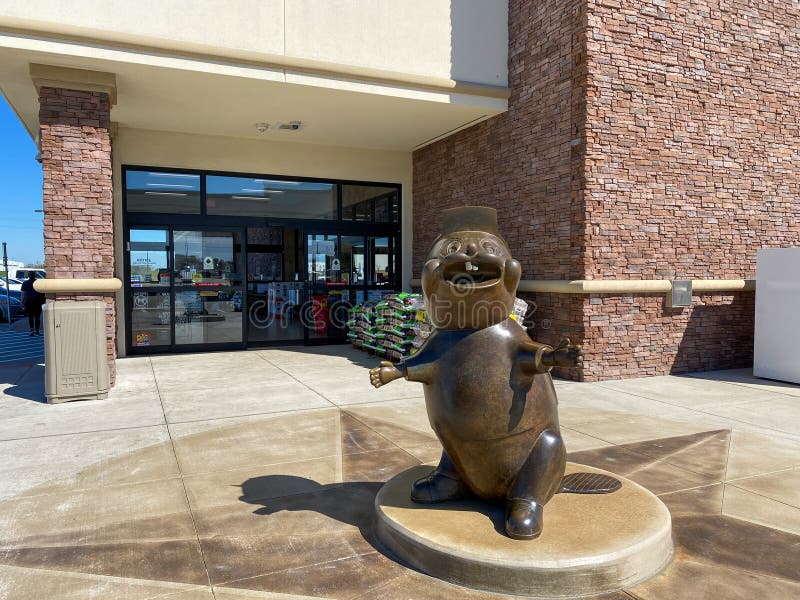 522 Retail Mascot Stock Photos - Free & Royalty-Free Stock Photos from ...