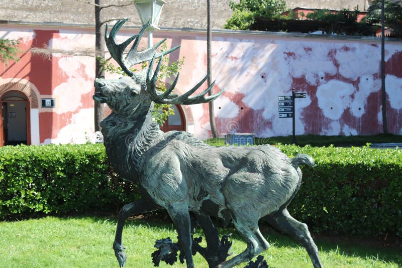 Bronze Sculpture of a Moose. Editorial Stock Image - Image of historic ...