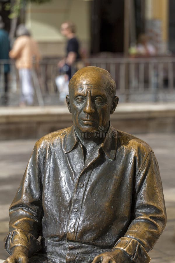 Bronze Statue of Pablo Picasso in Malaga, Spain Editorial Stock Image ...
