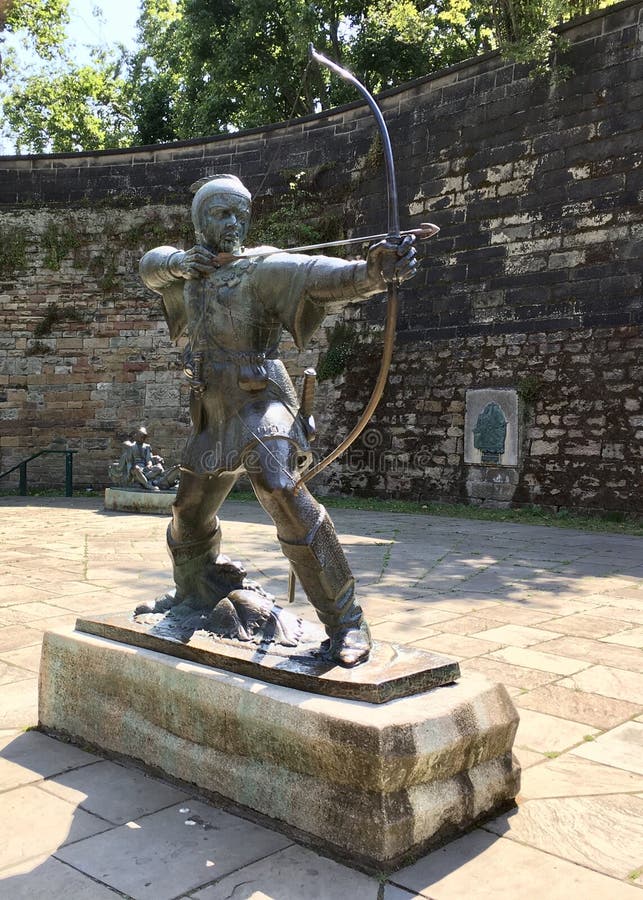 Statue of Robin Hood at Nottingham Castle, Nottingham Editorial Photo ...