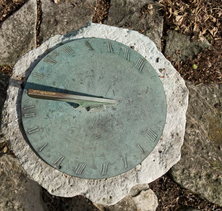 601 Bronze Sundial Stock Photos - Free & Royalty-Free Stock Photos from ...