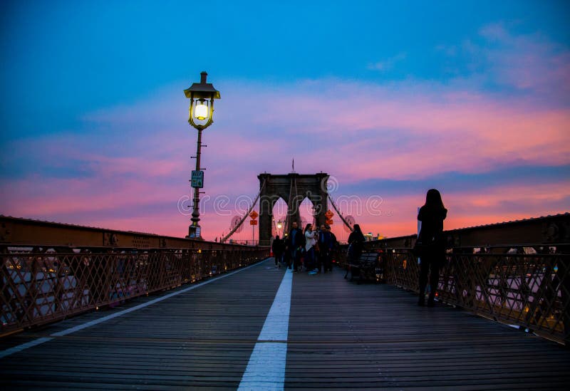 Brooklin Bridge on the Sunset View Editorial Image - Image of park ...