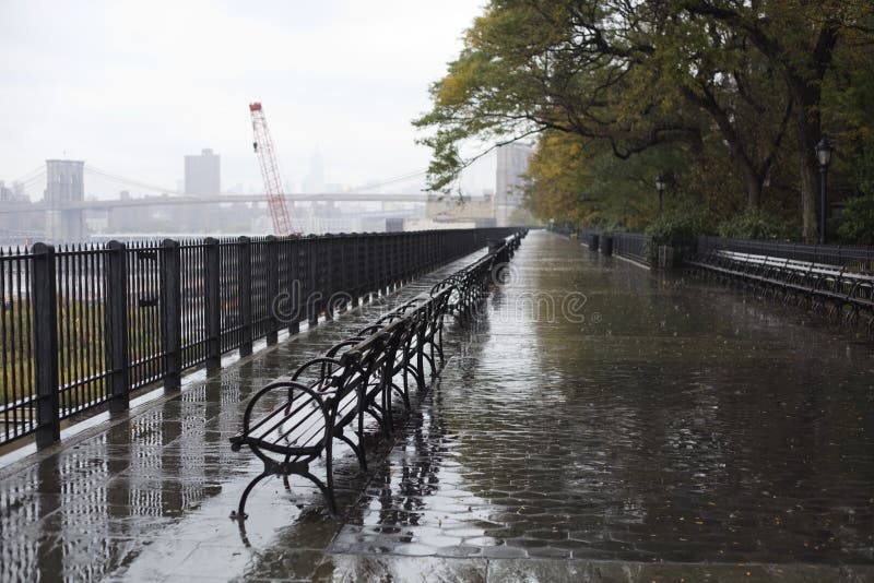 Brooklyn Bridge Promenade stock image. Image of pavement - 12598243