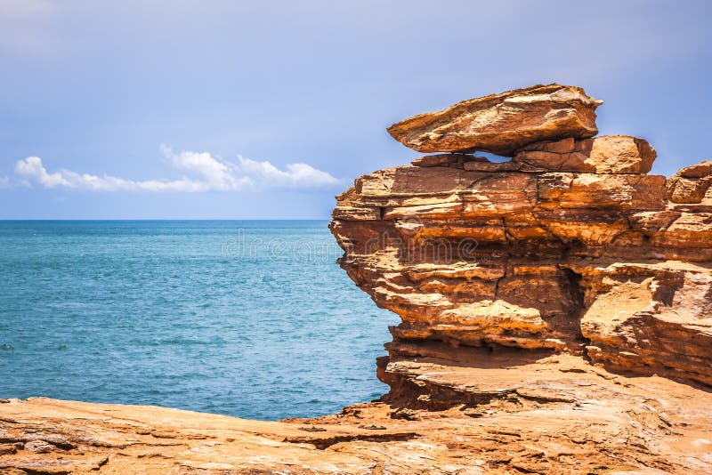 Red Coastal Cliffs at Gantheaume Point, Broome, Western Australi Stock ...