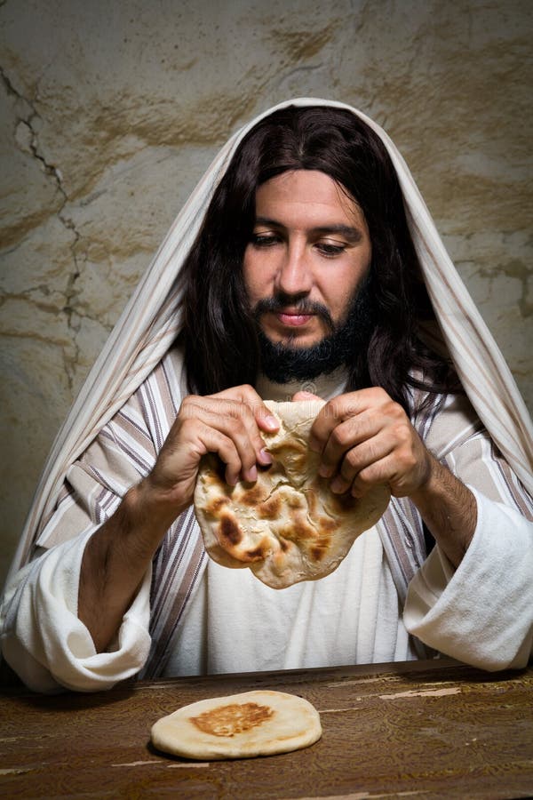 Brechen des Brotes stockbild. Bild von fliege, frech - 26253235