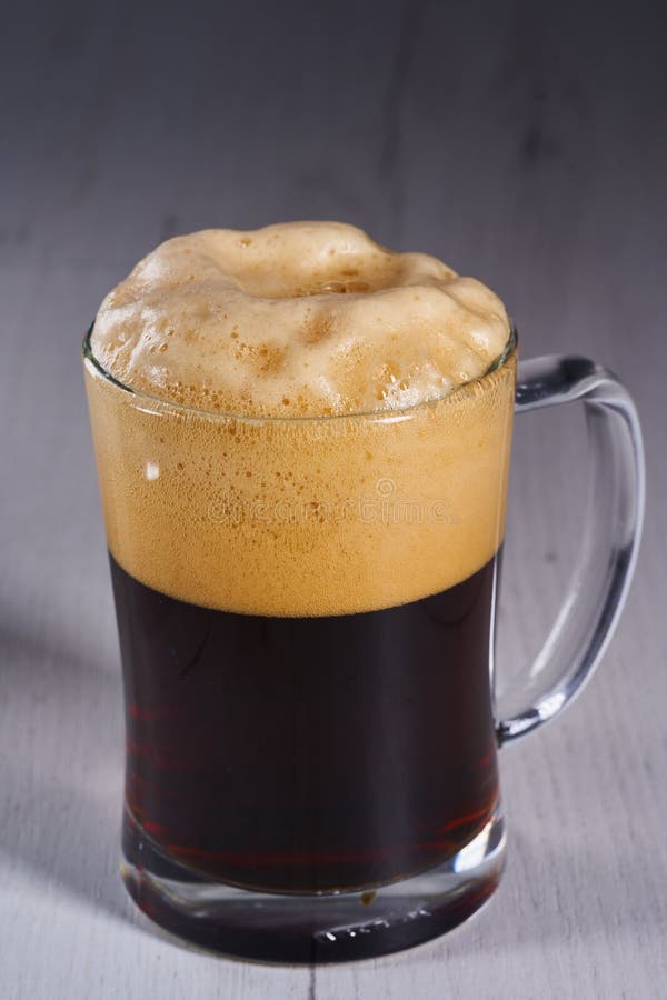 Brown ale in a mug stock image. Image of full, beverage - 266261099