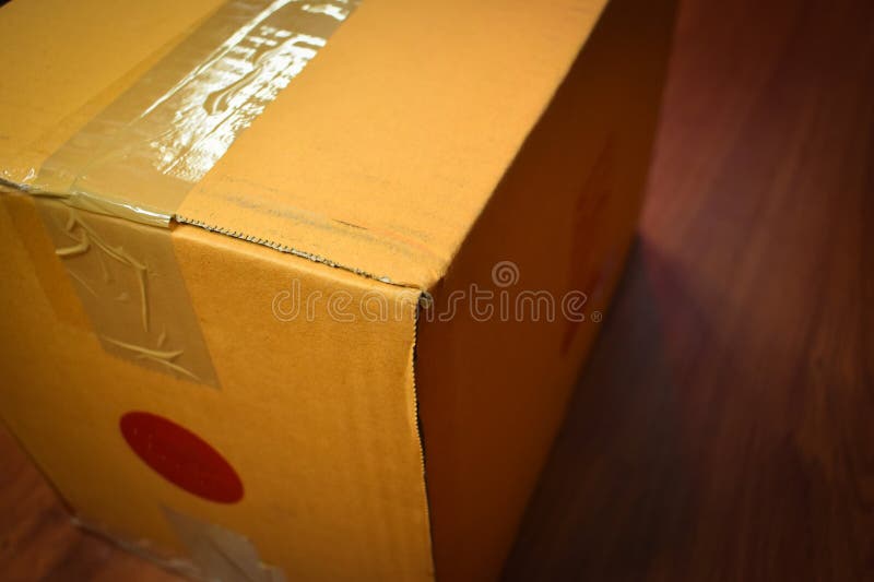 Brown Box Packaging for Shipping, Paper Texture Stock Image - Image of ...