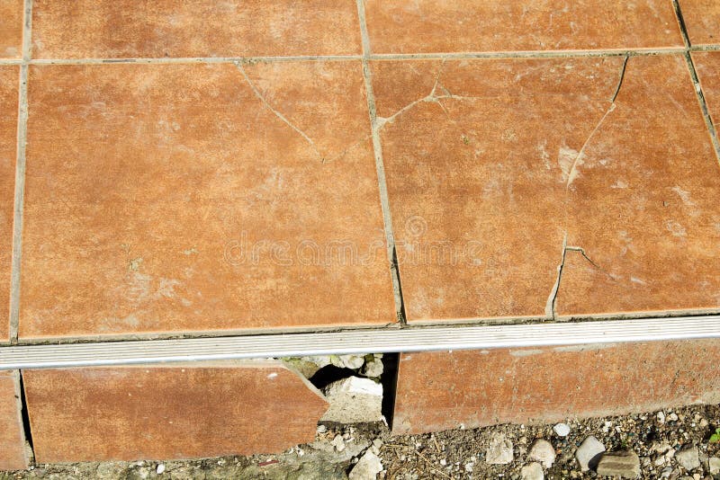 Cracked Tiles on Bathroom Wall Stock Image - Image of hairline ...