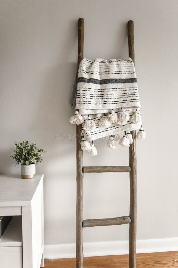 Brown Wooden Ladder Picture. Image: 117917303