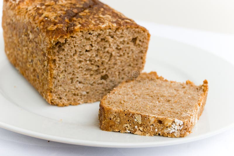 Bruin-zwart brood stock afbeelding. Image of gebakken - 2940103