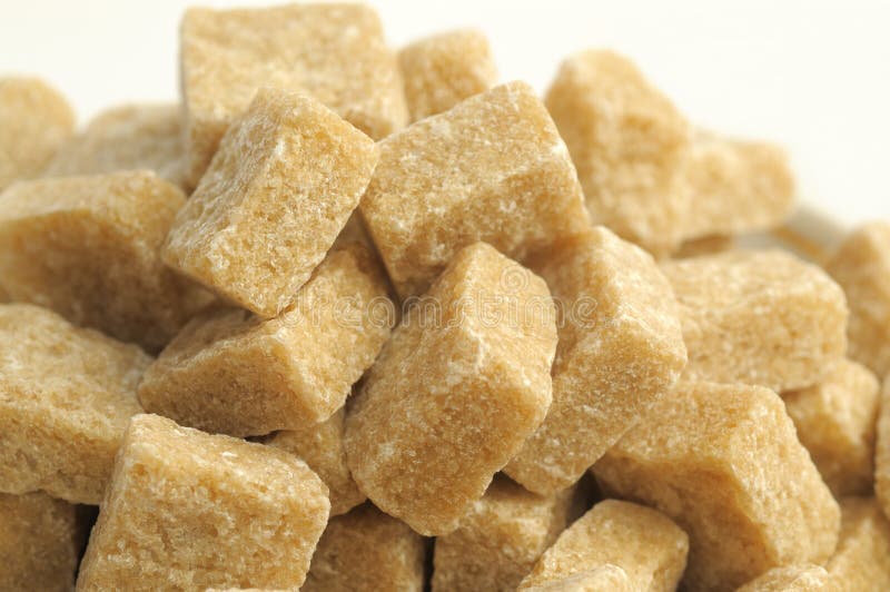 Bruine suiker. Rietsuiker. stock afbeelding. Image of chaotisch - 8957021