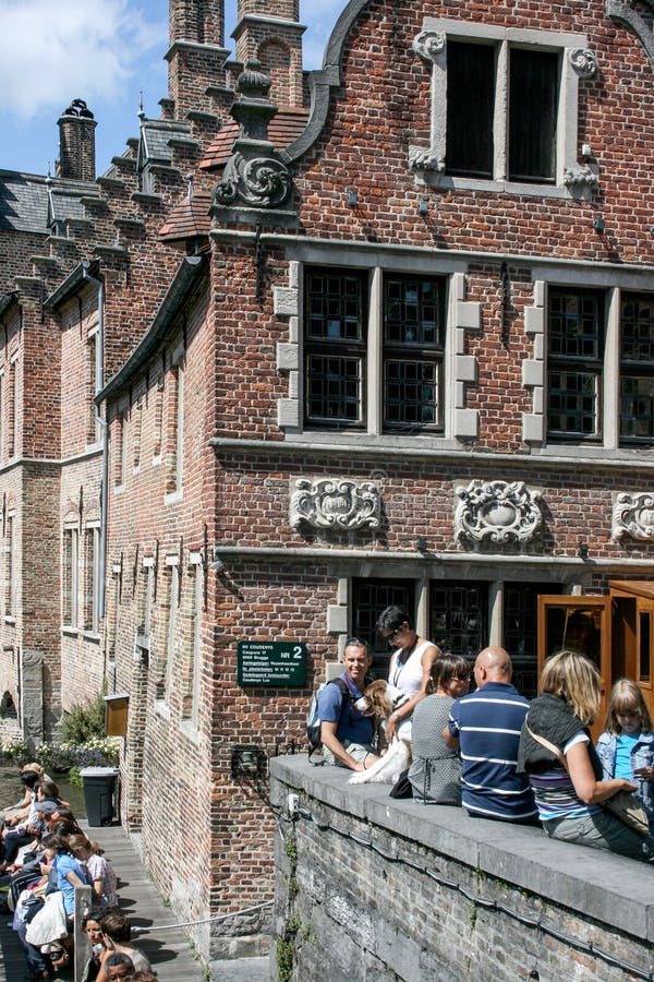 Brujas Francia imagen de archivo editorial. Imagen de torre - 94450129