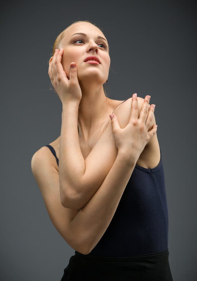 Fotos des Modells aus dem Bild mit der ID 34419528 von Agencyby