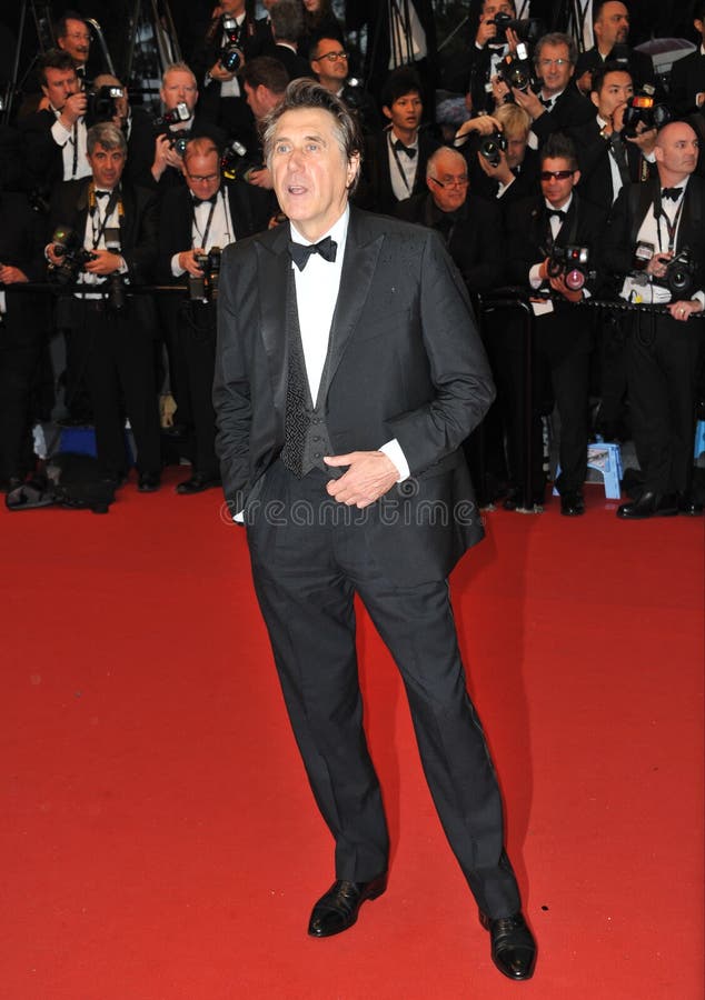 Bryan Ferry foto de archivo editorial. Imagen de smoking - 53168313