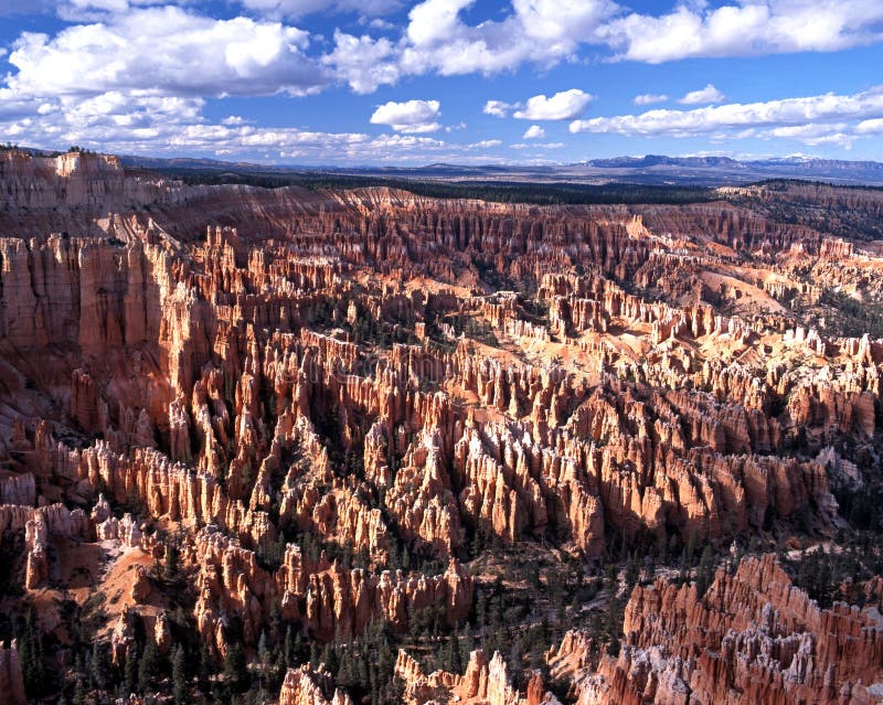 Bryce Point, Utah. immagine stock. Immagine di anfiteatri - 31725025