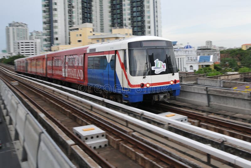 BTS Skytrain in Bangkok editorial stock image. Image of commute - 20587199