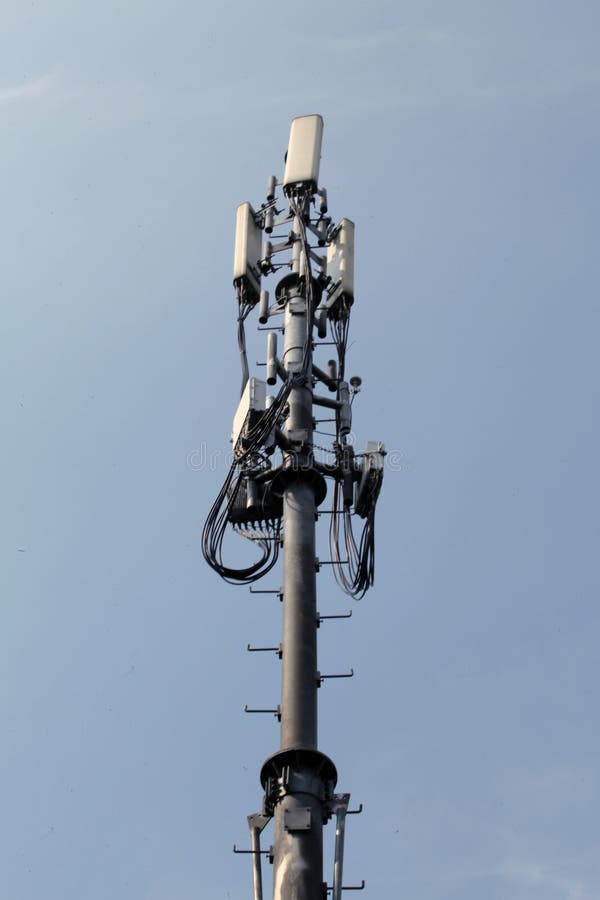 BTS Telecommunication and Mobile Network Infrastructure Stock Image ...