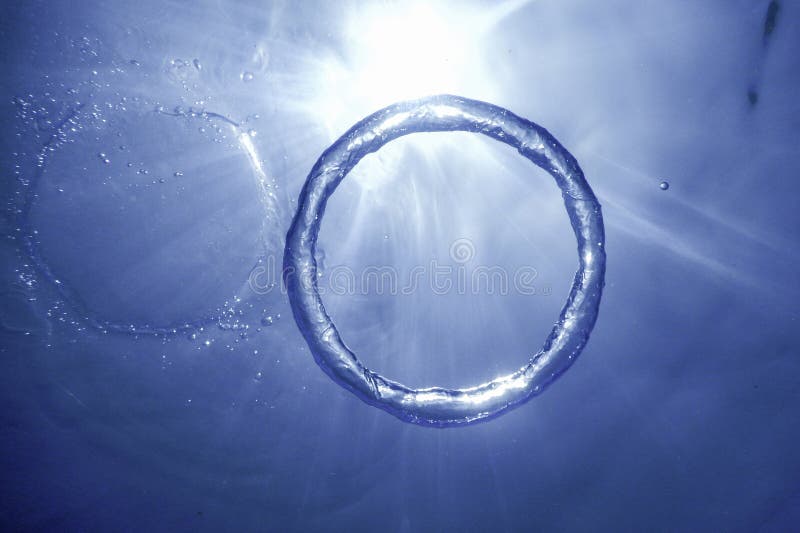 Bubble Ring Underwater Ascends Stock Image - Image of liquid, scuba ...