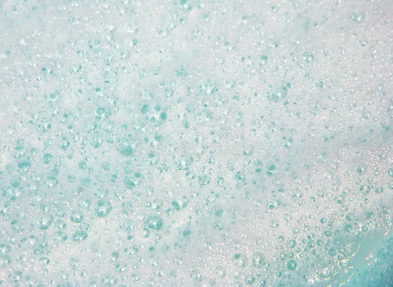 Bubbles foamy vatten arkivfoto. Bild av fradga, textur - 5636504
