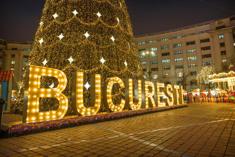 BUCHAREST, ROMANIA - Christmas Market Opens Its Doors - Dreamstime