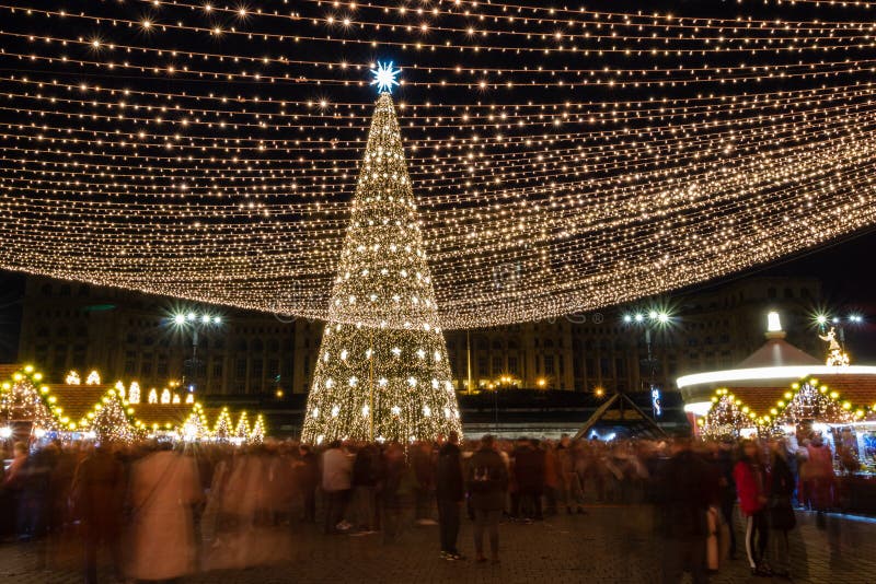 Bucharest Christmas Market at Night Editorial Photo - Image of green ...