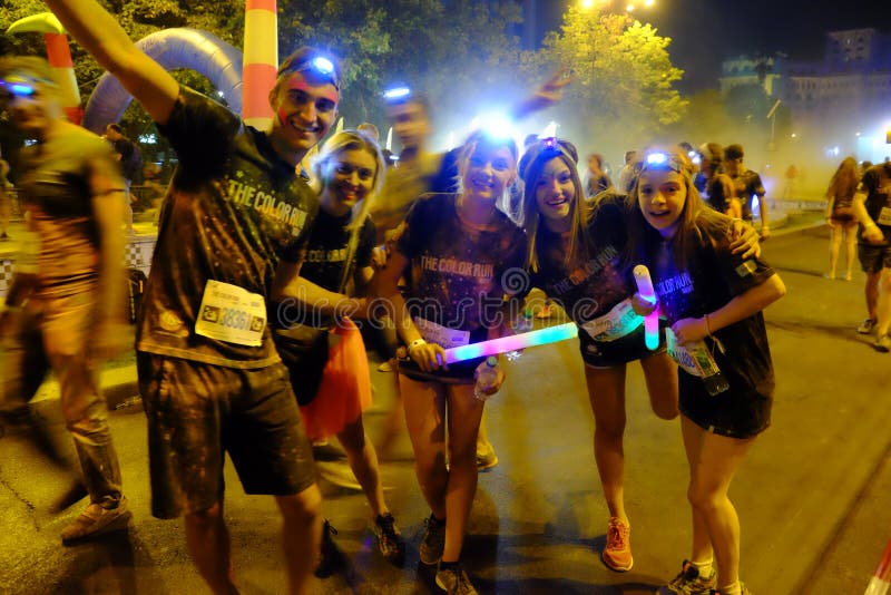 Bucharest Color Run Night editorial photo. Image of summer - 77056631