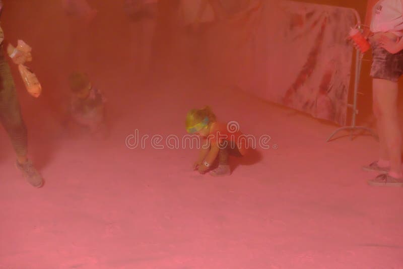 Bucharest Color Run Night editorial image. Image of color - 77057005