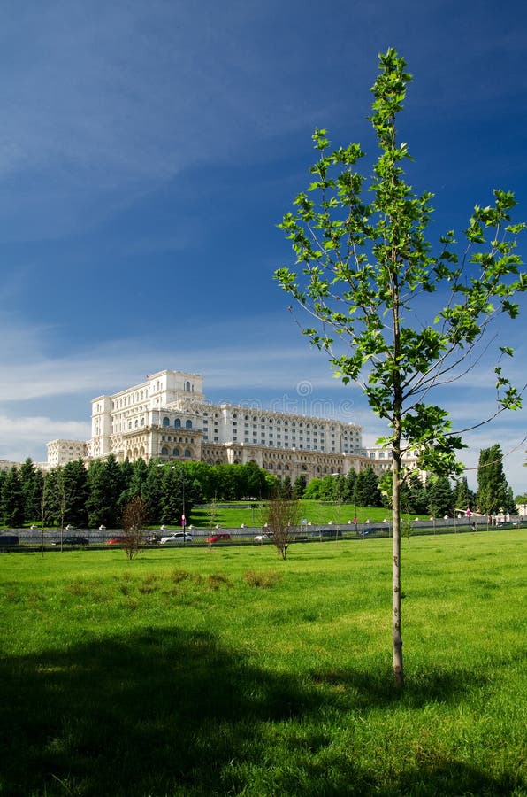 Bucharest Parks and Gardens - Cismigiu Stock Photo - Image of outdoor ...