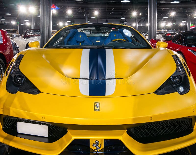 Front View with a Yellow Ferrari 458 Speciale Aperta 2015 Editorial ...