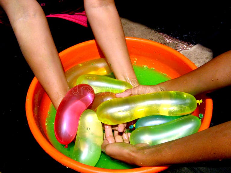 Bucket of water balloons stock image. Image of balloons - 8787103