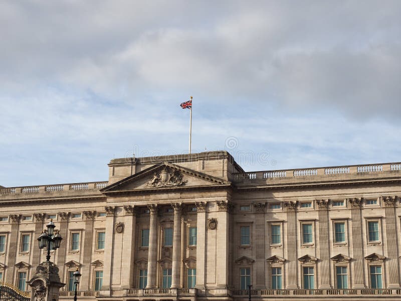 Buckingham Palace in London Stock Image - Image of architecture ...