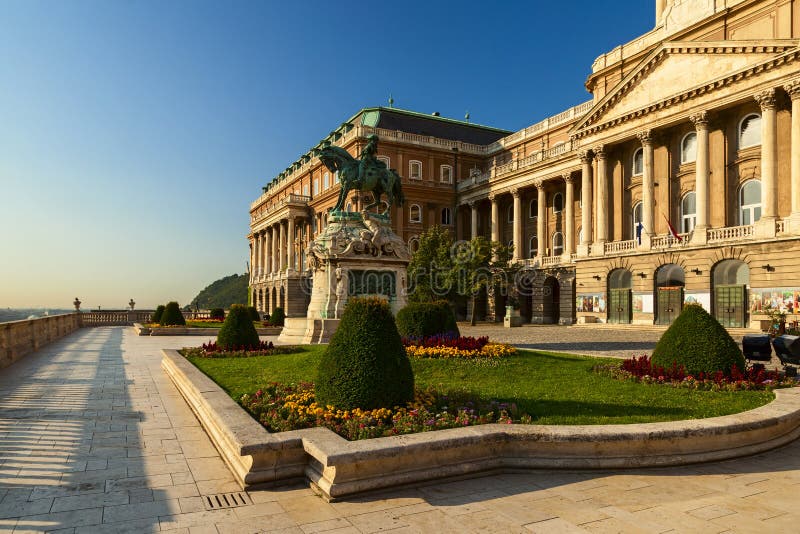 Buda castle garden stock image. Image of vacation, garden - 58723293