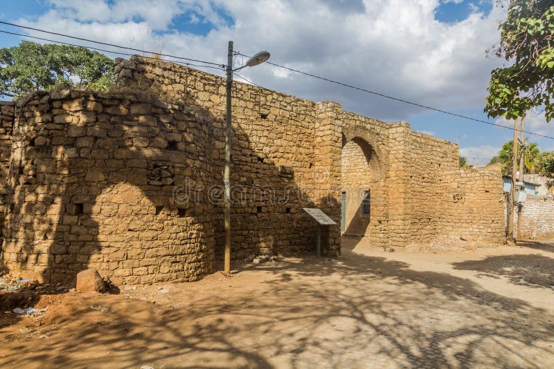 Buda Gate of the Old Town of Harar, Ethiop Stock Photo - Image of ...