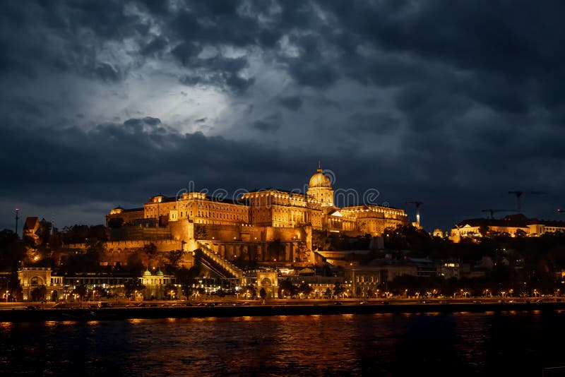 Buda Palace Budapest Illuminated at Night Editorial Stock Image - Image ...