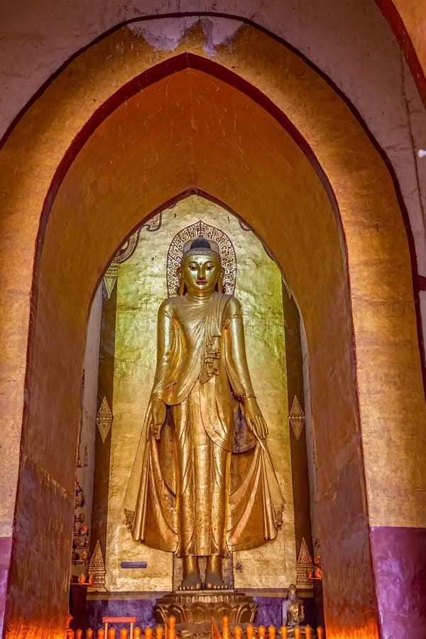 Buda permanente foto de archivo. Imagen de buda, capilla - 31376806