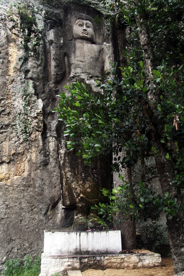 Buda permanente foto de archivo. Imagen de roca, piedra - 39572402