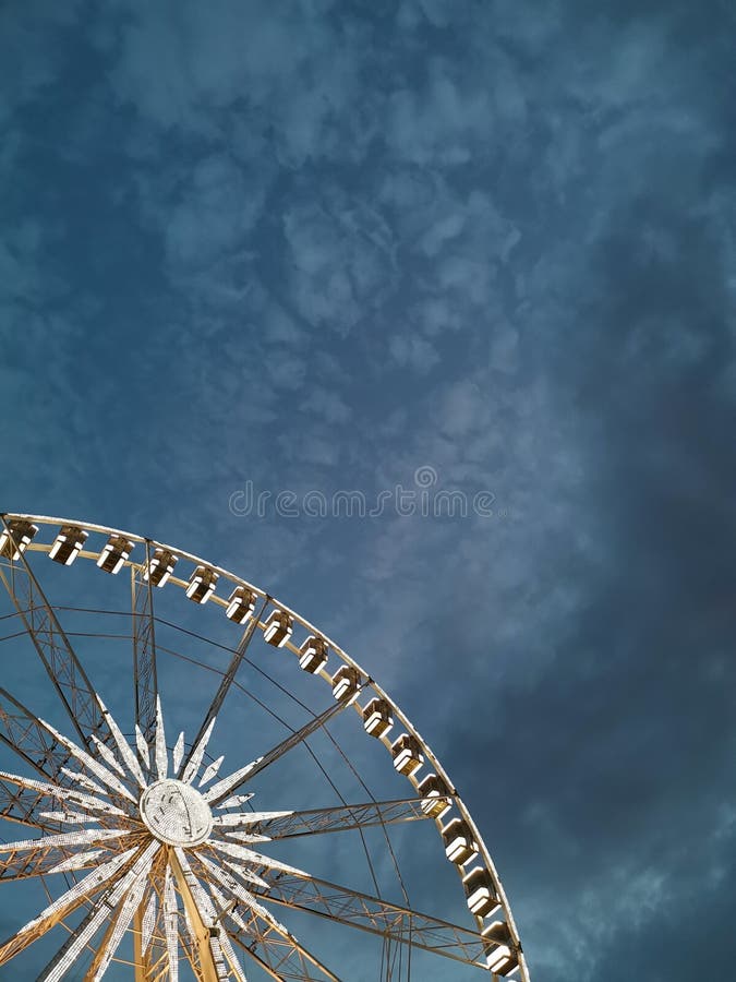 Budapest Eye editorial stock image. Image of clouds - 152694159