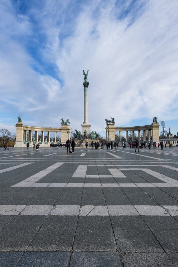 Budapest hero square stock photo. Image of place, square - 48877674