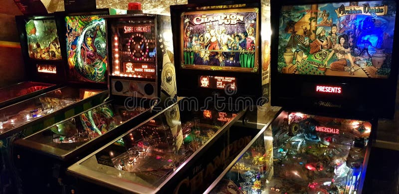 236 Retro Flipper Arcade Stock Photos - Free & Royalty-Free Stock ...