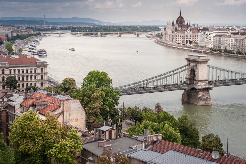 Budapest Skyline with the Chain Bridge and Danube River. Szechenyi ...