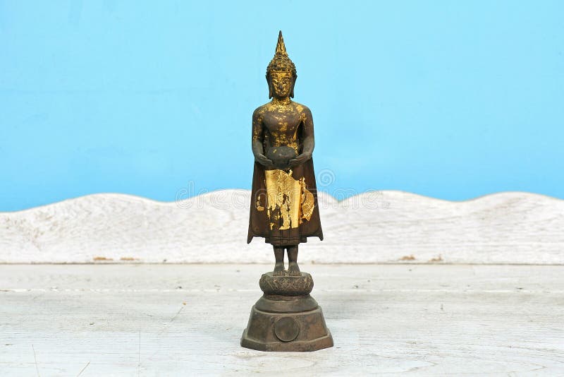 Buddha statue, antique. stock image. Image of meditating - 91091297