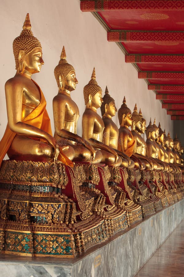 Buddha statue stock photo. Image of concepts, famous - 33755008