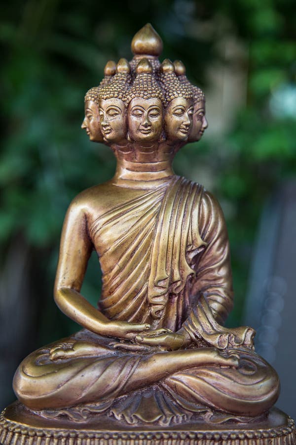 Buddha Statue in Mahabodhi Temple. Editorial Stock Photo - Image of ...