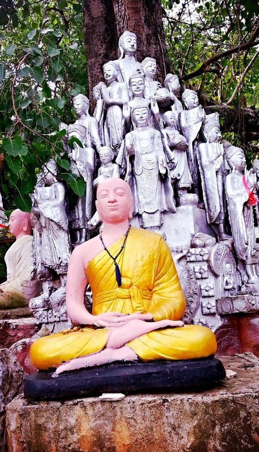 Buddha statues stock image. Image of buddha, urban, temples - 42937877