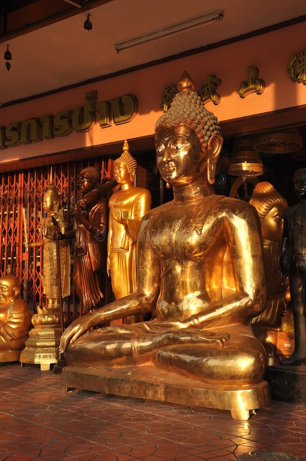 Buddha-verschiedener Gruppen-Messing Stockfoto - Bild von fein ...