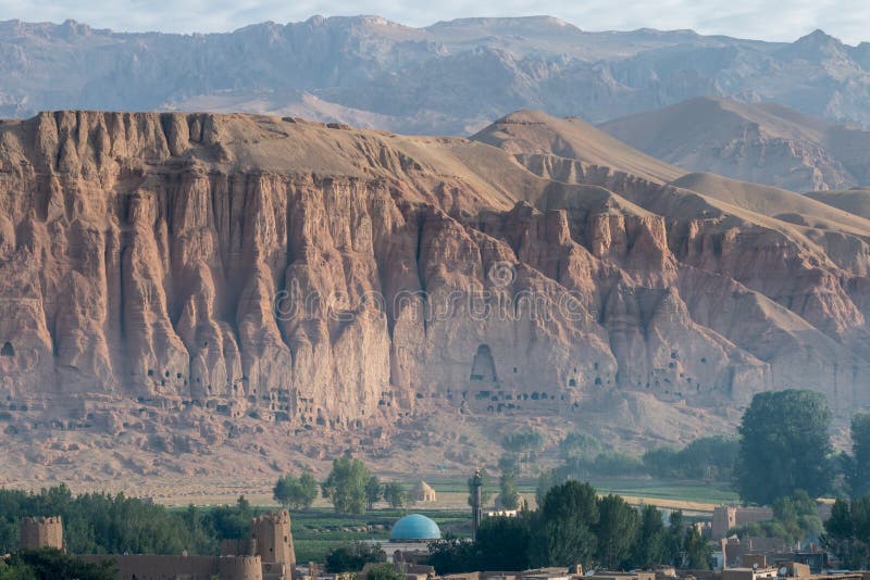 The Buddhas of Bamiyan editorial photo. Image of muslim - 67419586