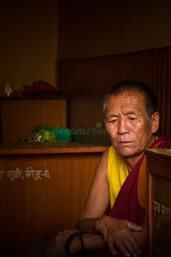 Buddhist Monk of Boudhanath Temple, Kathmandu, Nepal Editorial Photo ...